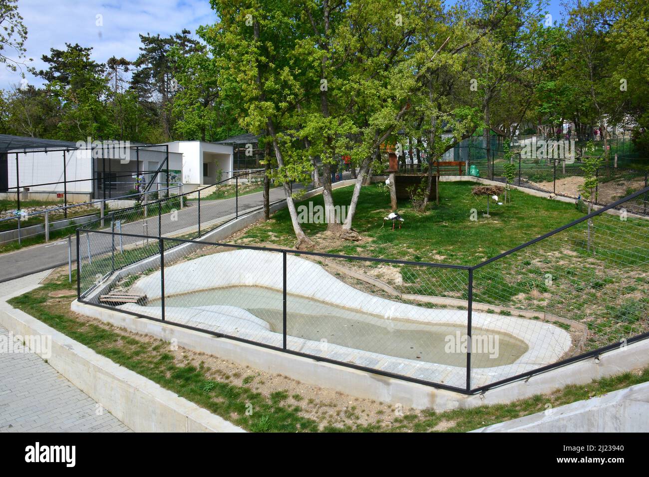 Pecs zoo -Fotos und -Bildmaterial in hoher Auflösung – Alamy