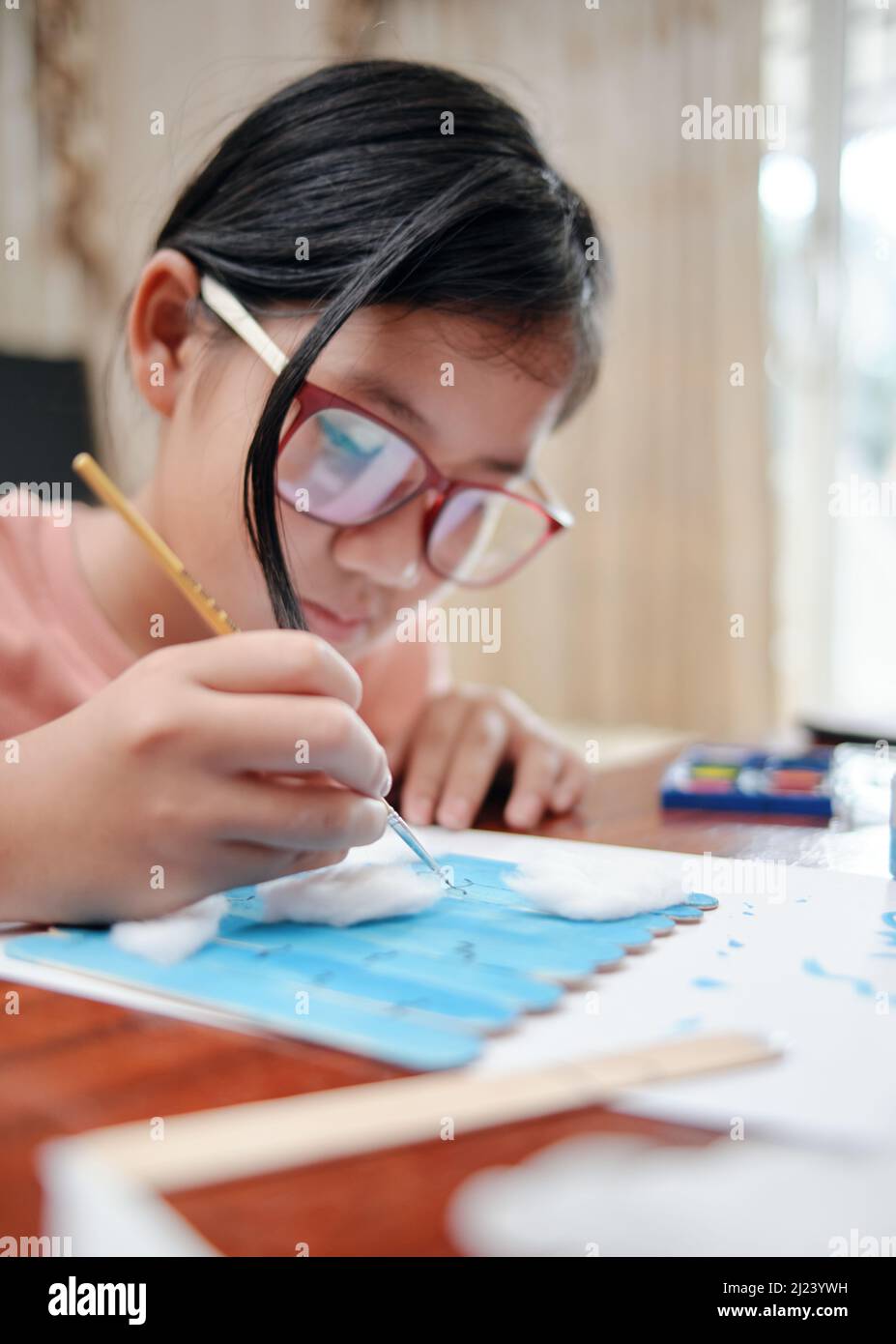 Gemischte medien auf dem panel -Fotos und -Bildmaterial in hoher Auflösung – Alamy