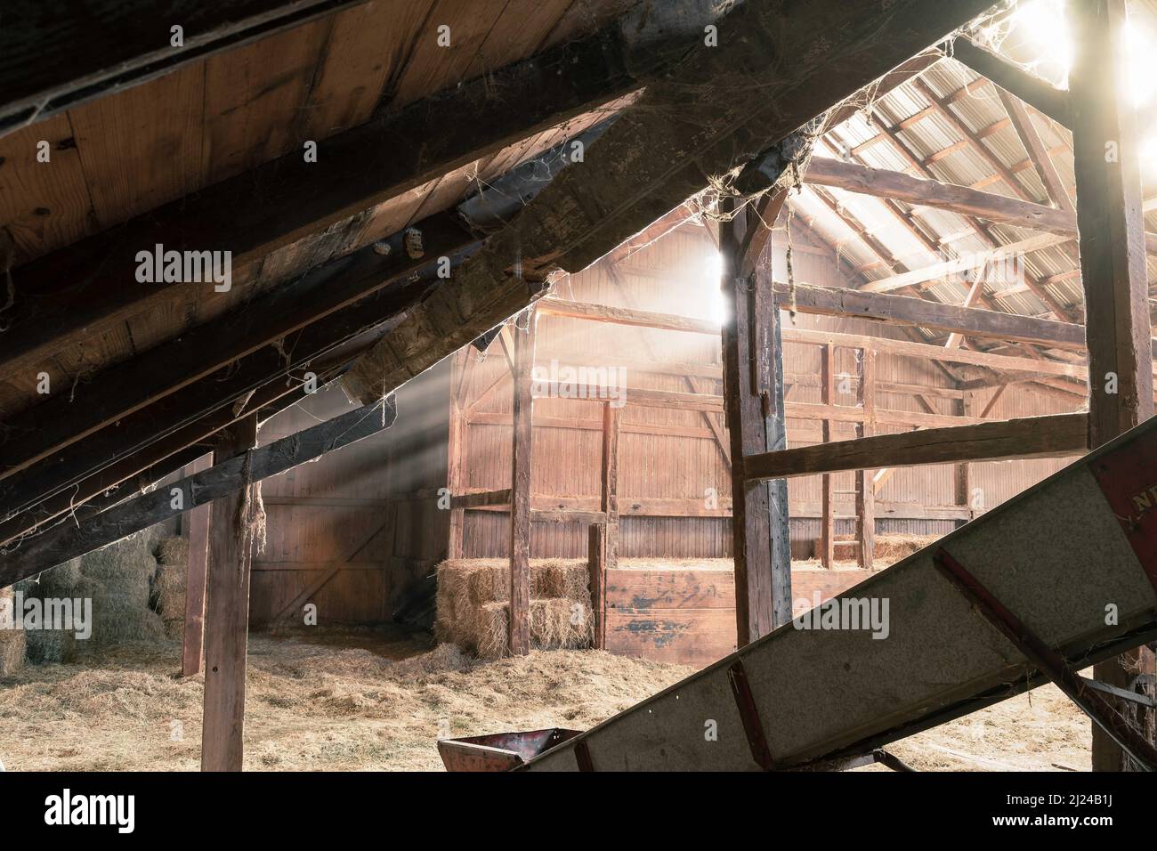 Leere scheune -Fotos und -Bildmaterial in hoher Auflösung – Alamy