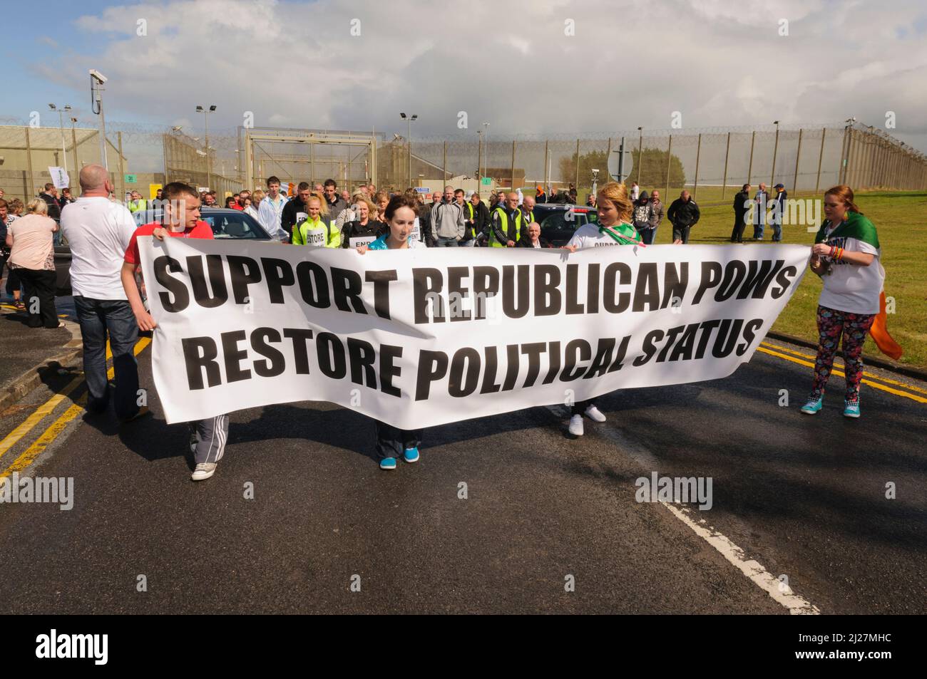 04/07/2010, Maghaberry, Lisburn, Nordirland. Die republikanische Gruppe ...