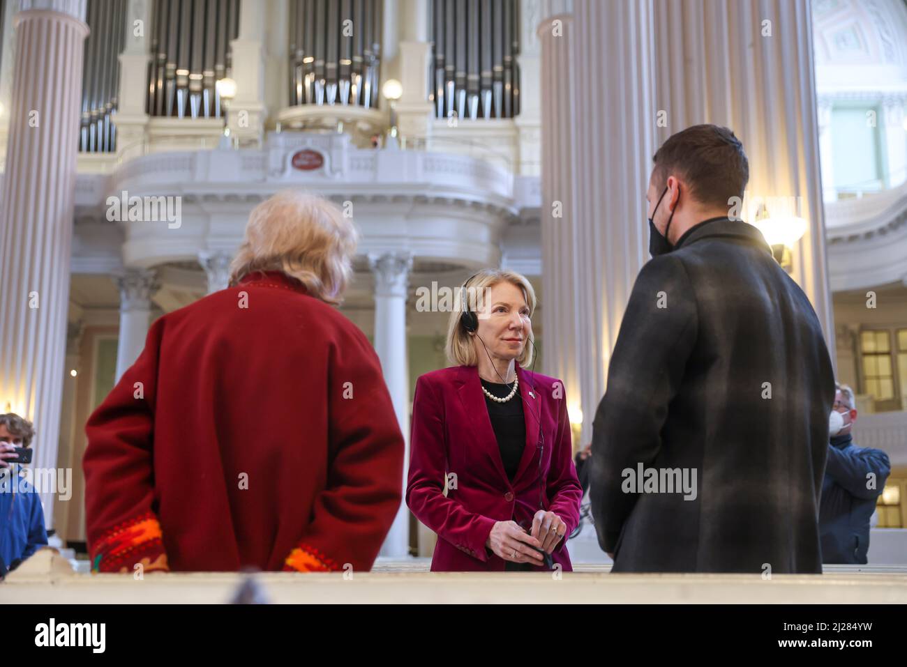 Leipzig, Deutschland. 29. März 2022. Amy Gutmann (m), neue US ...