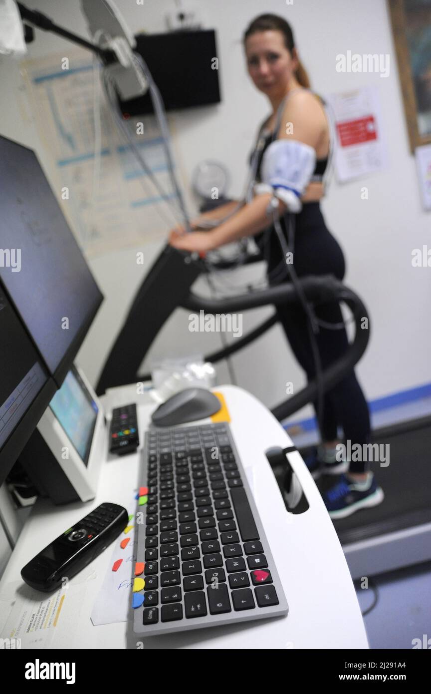 Stress test ecg ekg -Fotos und -Bildmaterial in hoher Auflösung – Alamy