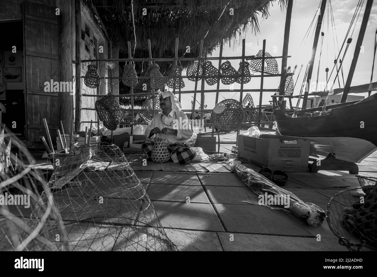 Dhow bootsfest -Fotos und -Bildmaterial in hoher Auflösung – Alamy