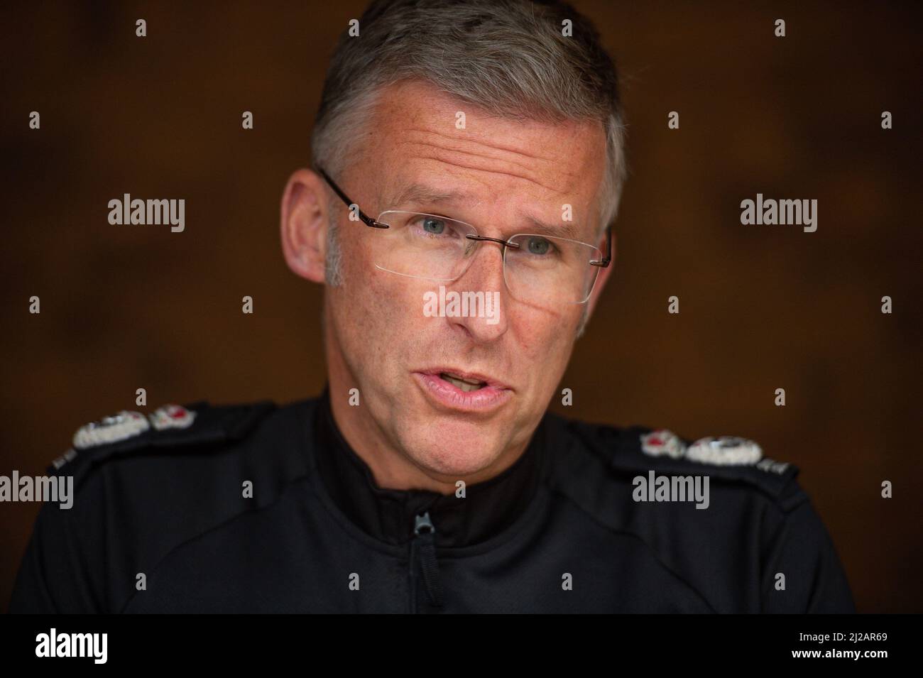 Die seit mehr als zwei jahren datiert haben -Fotos und -Bildmaterial in ...