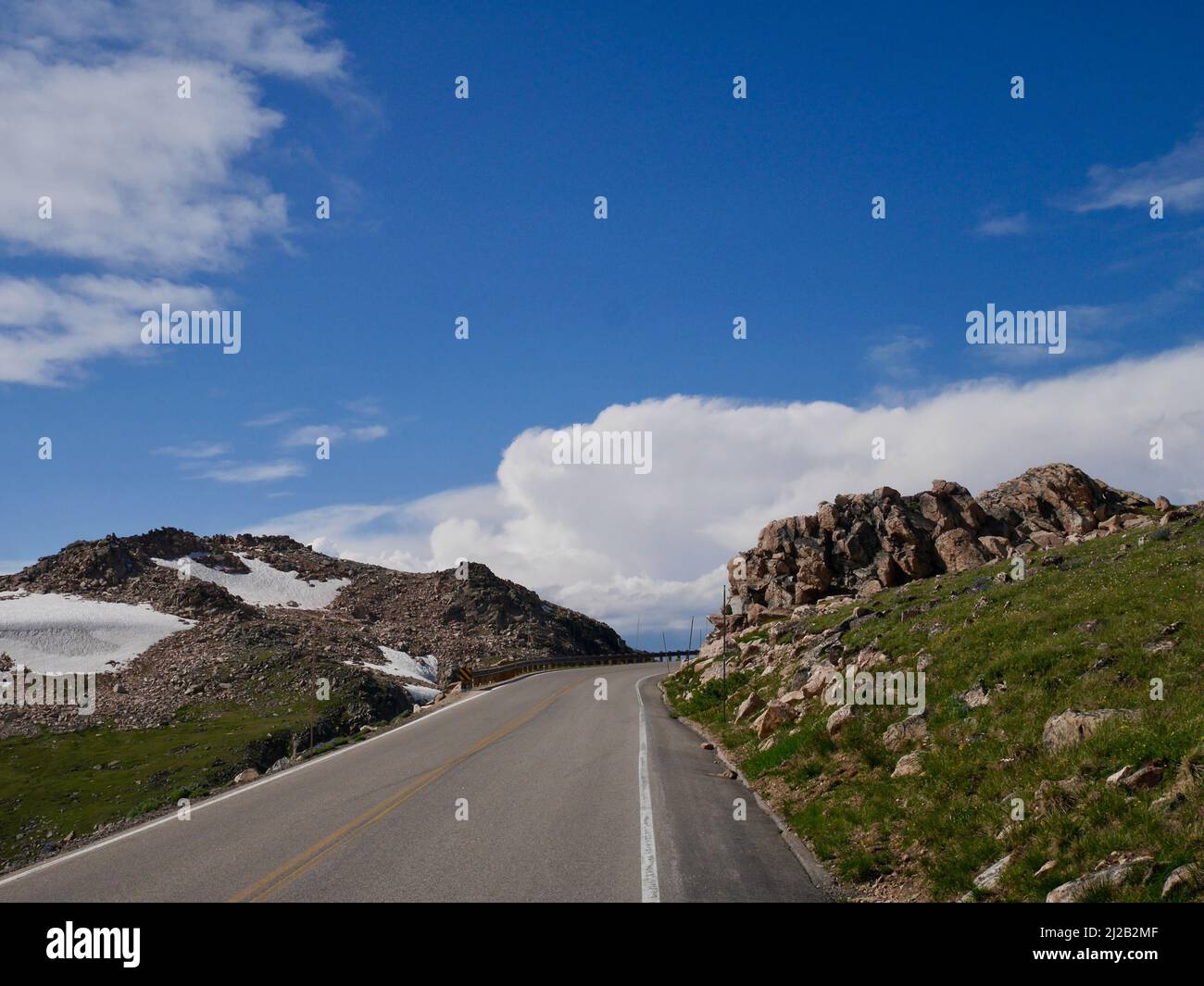 Beartooth Pass Scenic Byway Fotos Und Bildmaterial In Hoher Auflösung