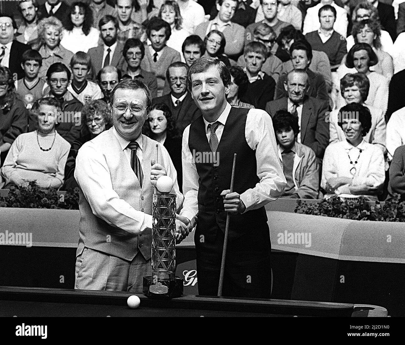 Dennis taylor und steve davis -Fotos und -Bildmaterial in hoher ...