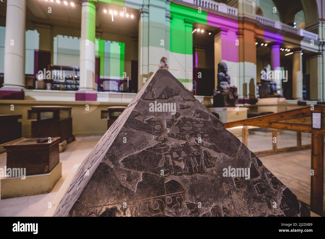 Hieroglyphen pyramide -Fotos und -Bildmaterial in hoher Auflösung – Alamy
