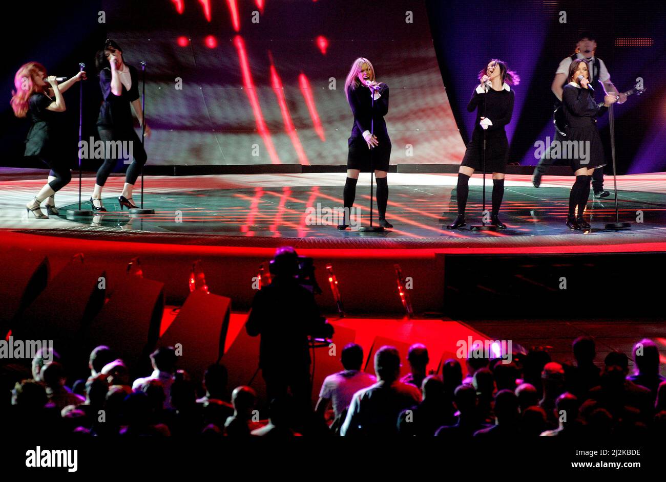 Hartwall arena interieur -Fotos und -Bildmaterial in hoher Auflösung ...