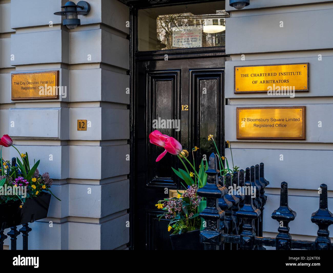 Chartered institute of arbitrators london -Fotos und -Bildmaterial in ...