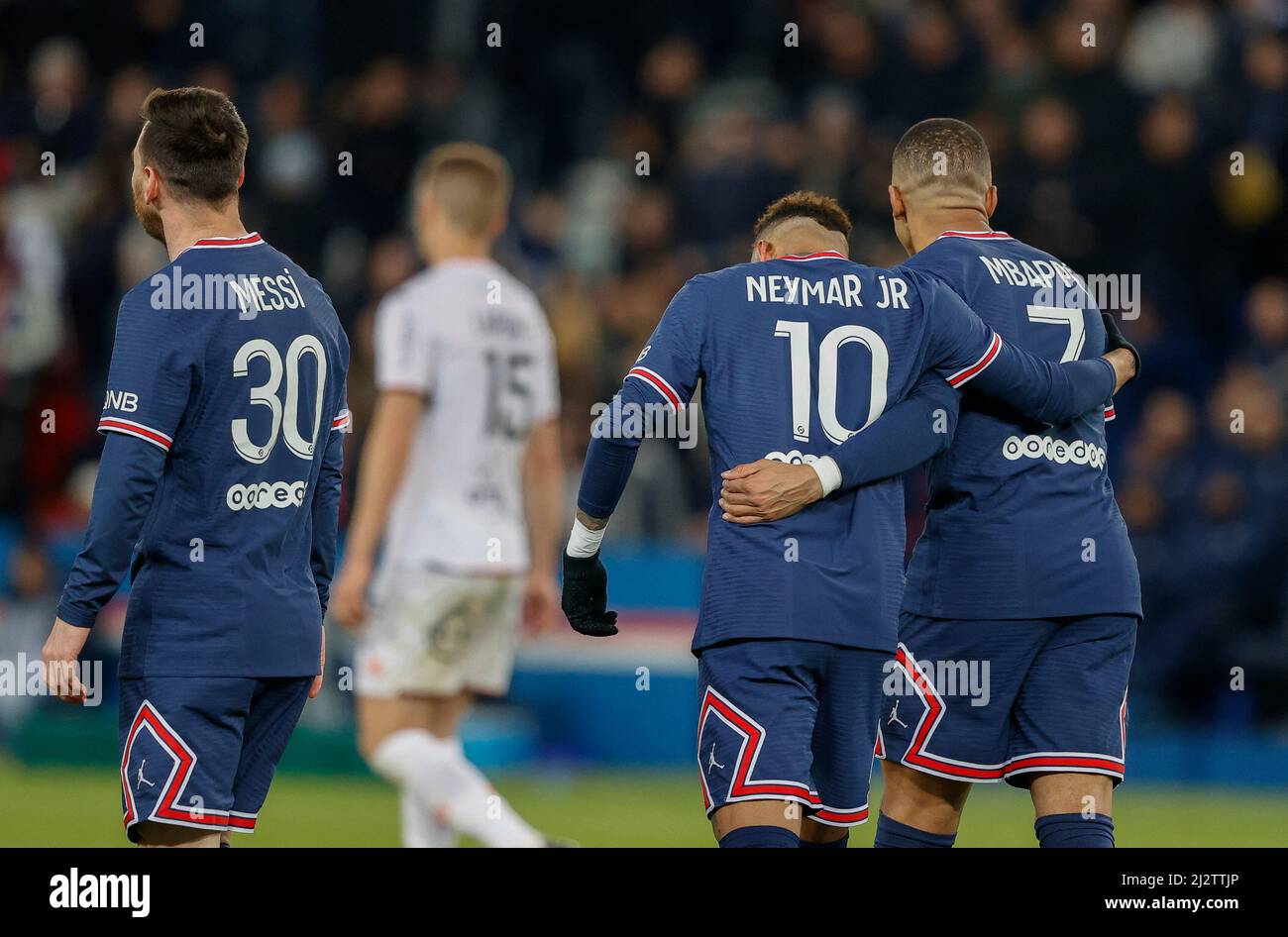Lionel MESSI von PSG, NEYMAR Jr von PSG und Kylian MMAPPE von PSG ...