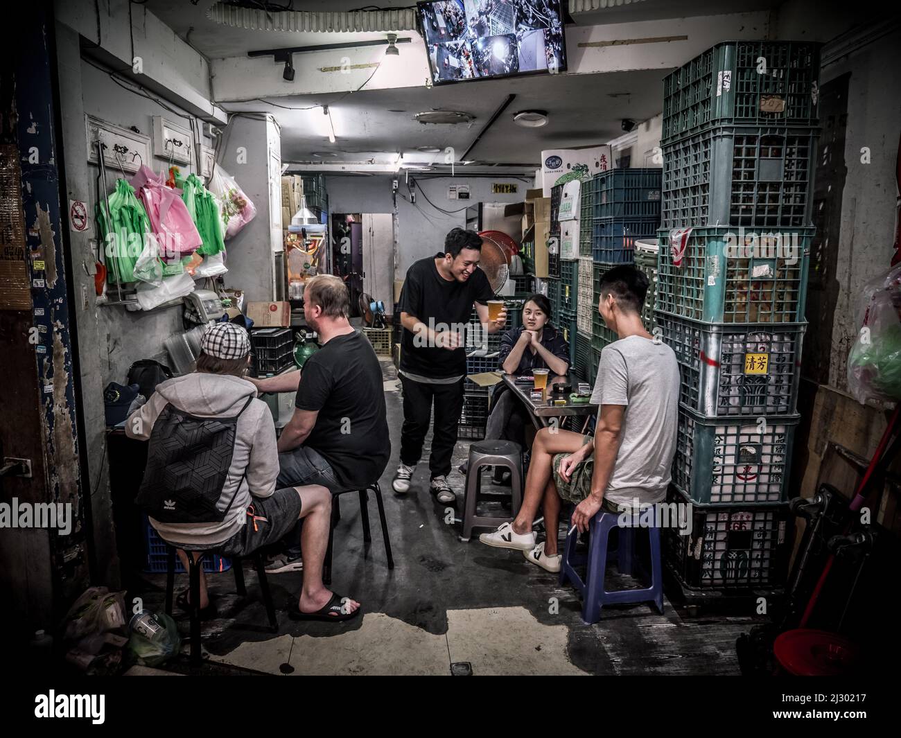 Lustige trinker -Fotos und -Bildmaterial in hoher Auflösung – Alamy