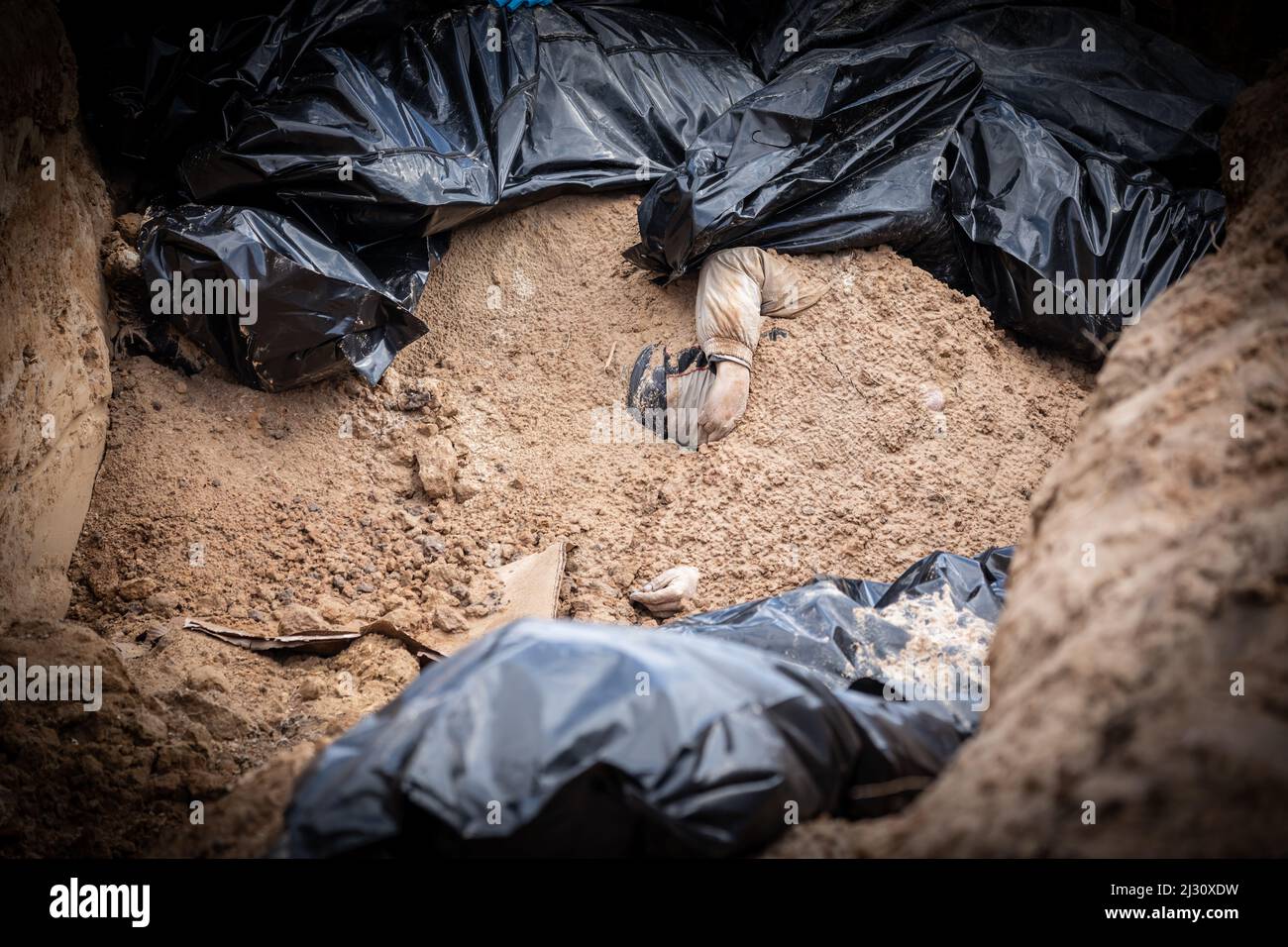 Massaker und Massengrab in Buca, Ukraine bei Kiew Stockfotografie - Alamy