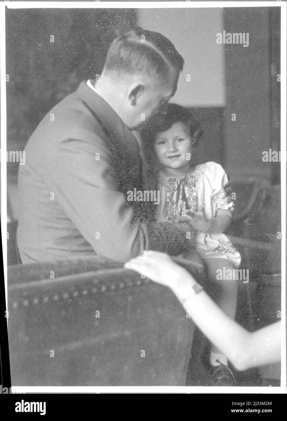Sommer 1943. Eva Brauns Fotoalben, ca. 1913 - ca. 1944. Diese Alben ...