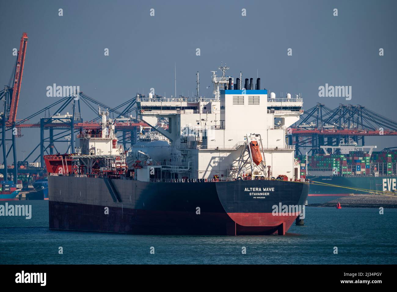 Shuttle tanker -Fotos und -Bildmaterial in hoher Auflösung – Alamy