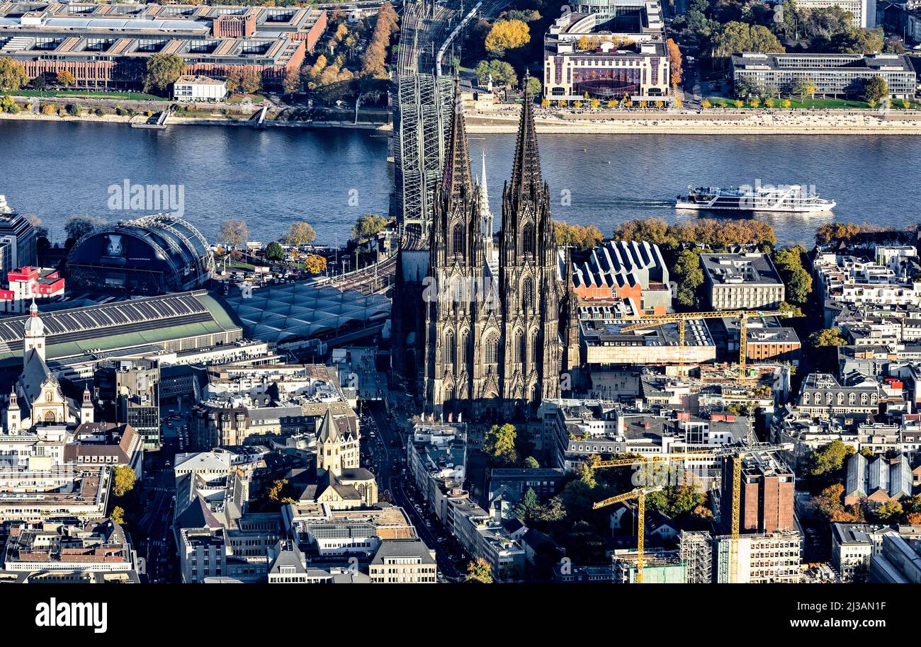 Koln altstadt -Fotos und -Bildmaterial in hoher Auflösung – Alamy