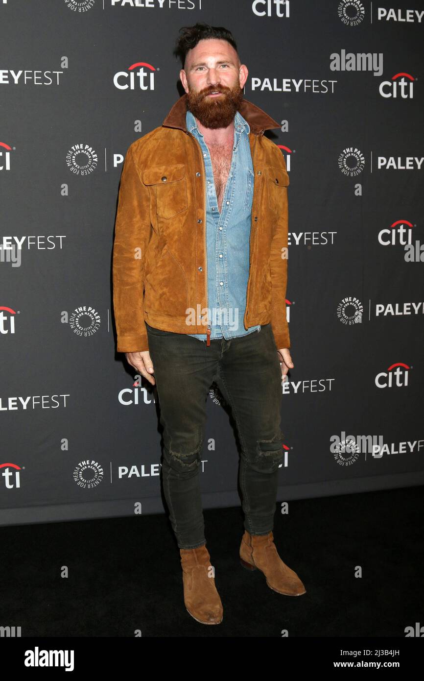 6. April 2022, Los Angeles, CA, USA: LOS ANGELES - APR 6: Devan ...