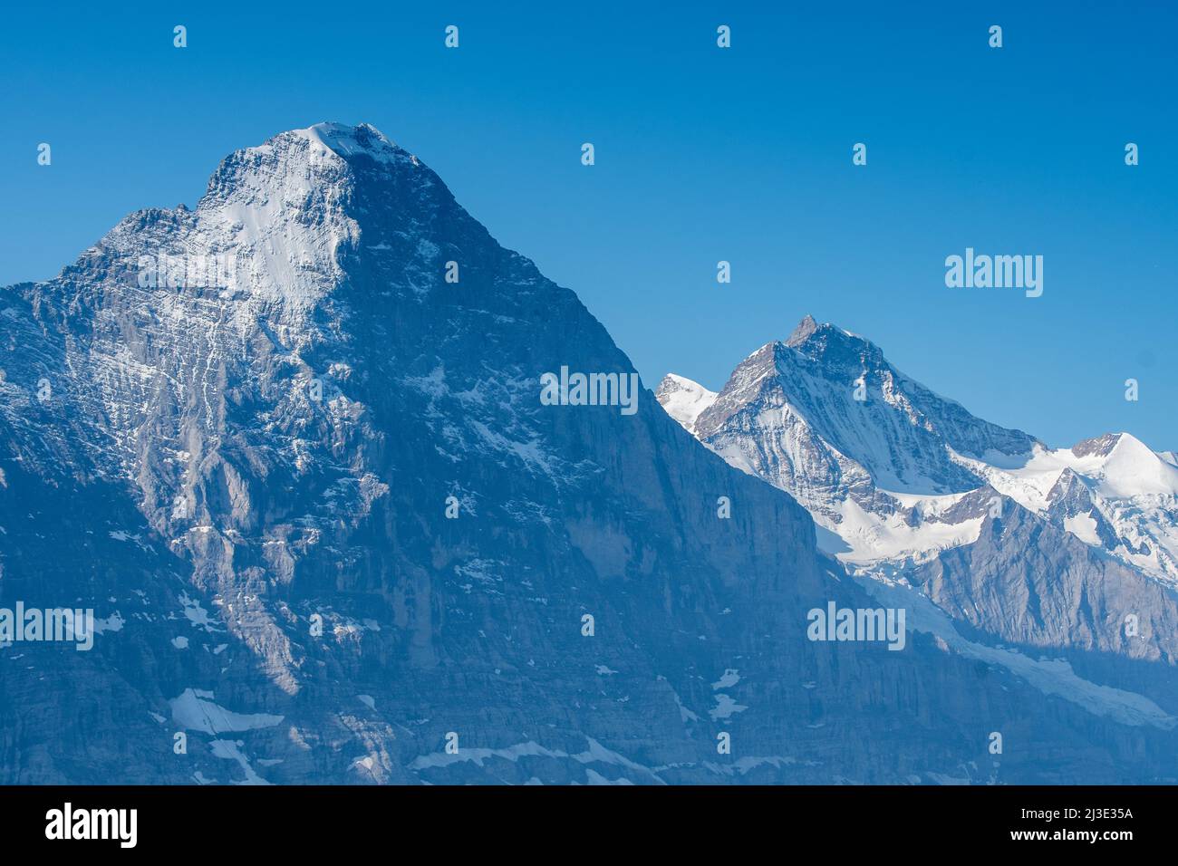 Eiger nordwand in switzerland jungfrau -Fotos und -Bildmaterial in ...