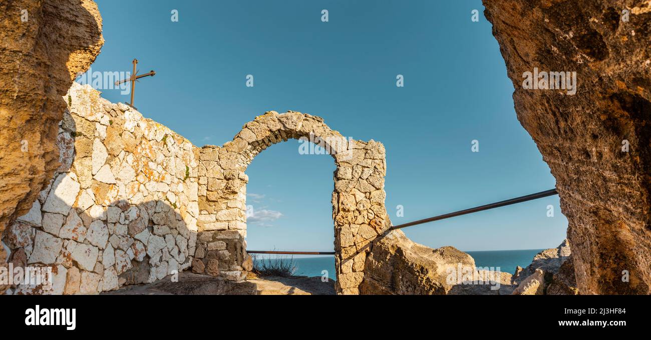 Mittelalterliche festung auf cape kaliakra -Fotos und -Bildmaterial in ...