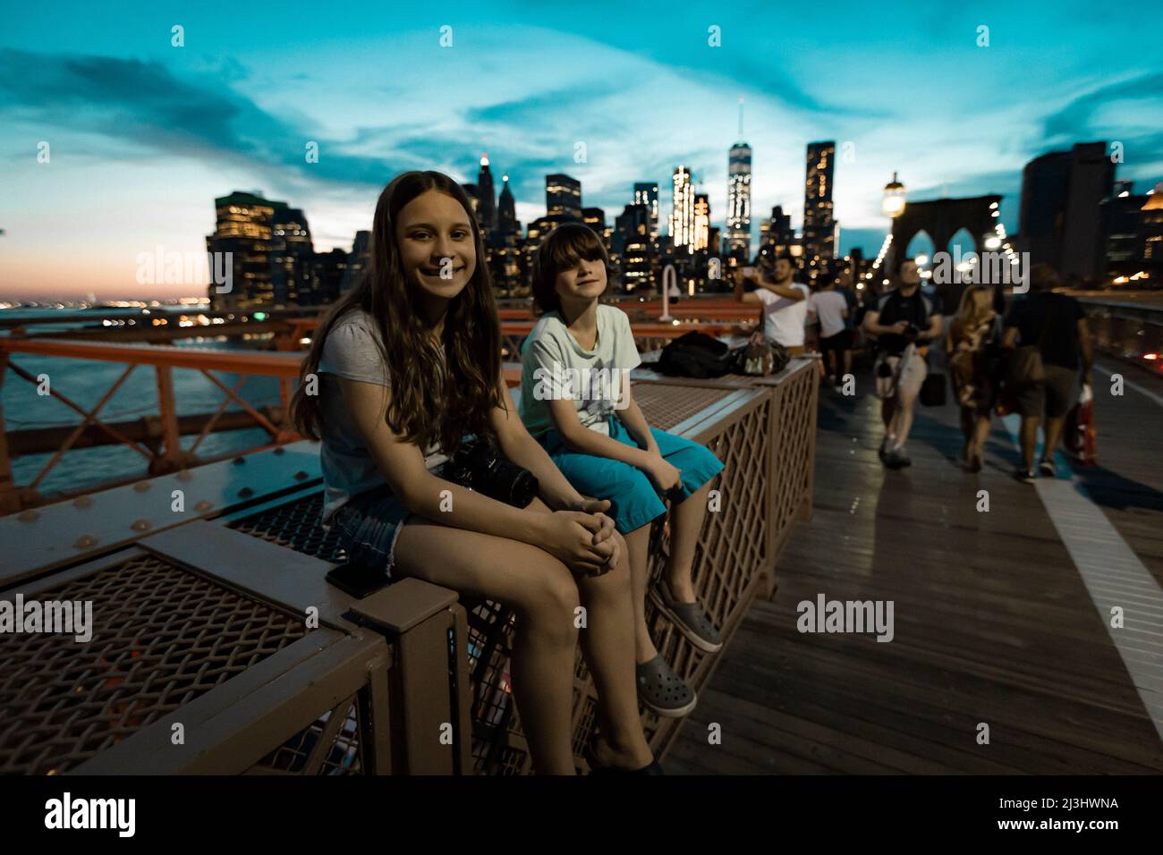 Junge 14 jahre alt -Fotos und -Bildmaterial in hoher Auflösung – Alamy