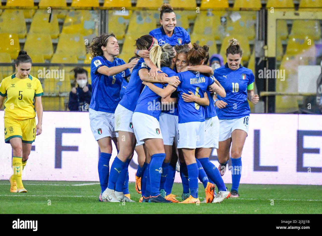 Weltmeisterschaft 4 2022 2023 -Fotos und -Bildmaterial in hoher ...