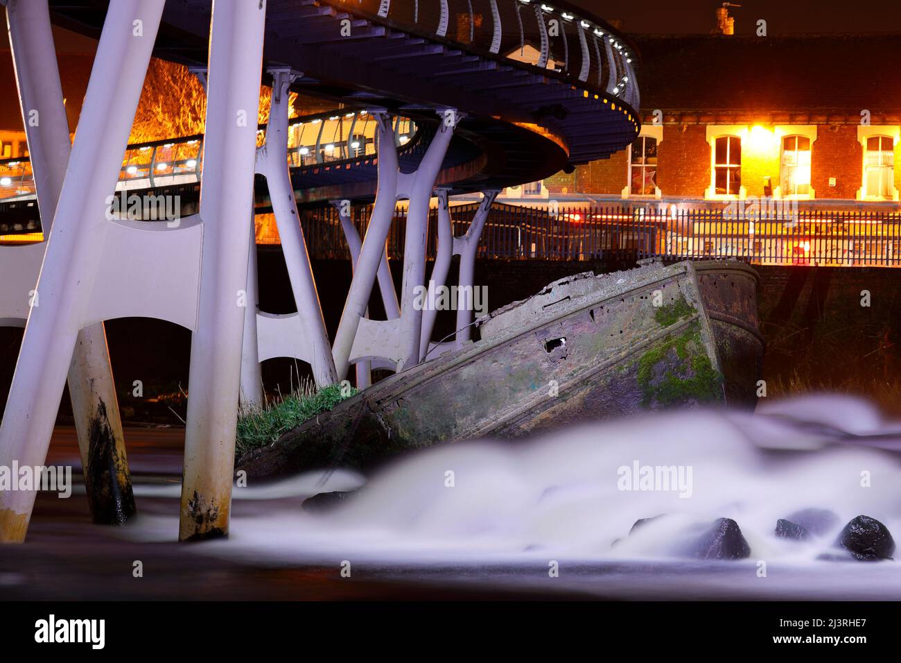 Thomas the barge castleford bei nacht -Fotos und -Bildmaterial in hoher ...
