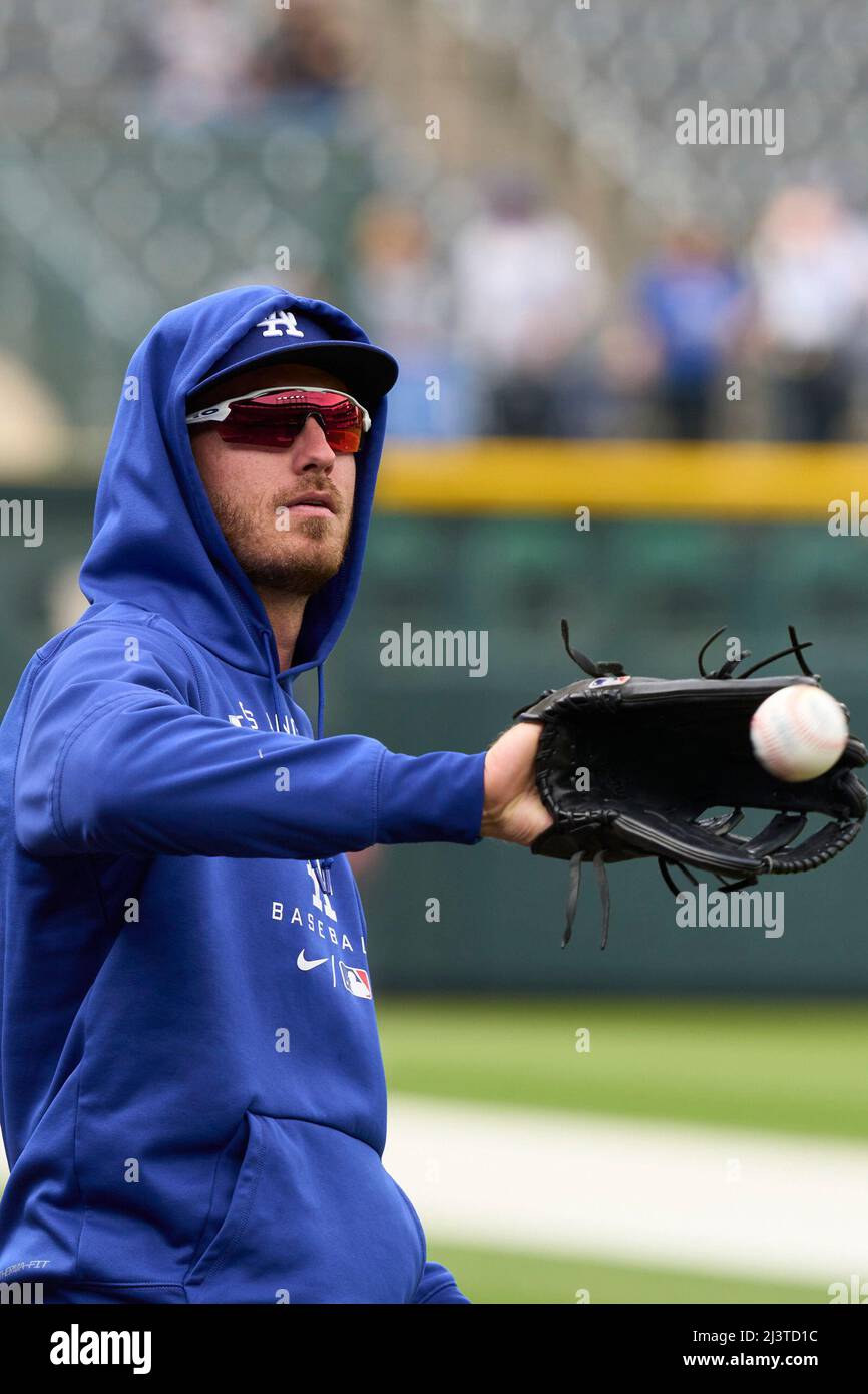 April 9 2022: Los Angeles Center Fielder Cody Bellinger (35) vor dem ...