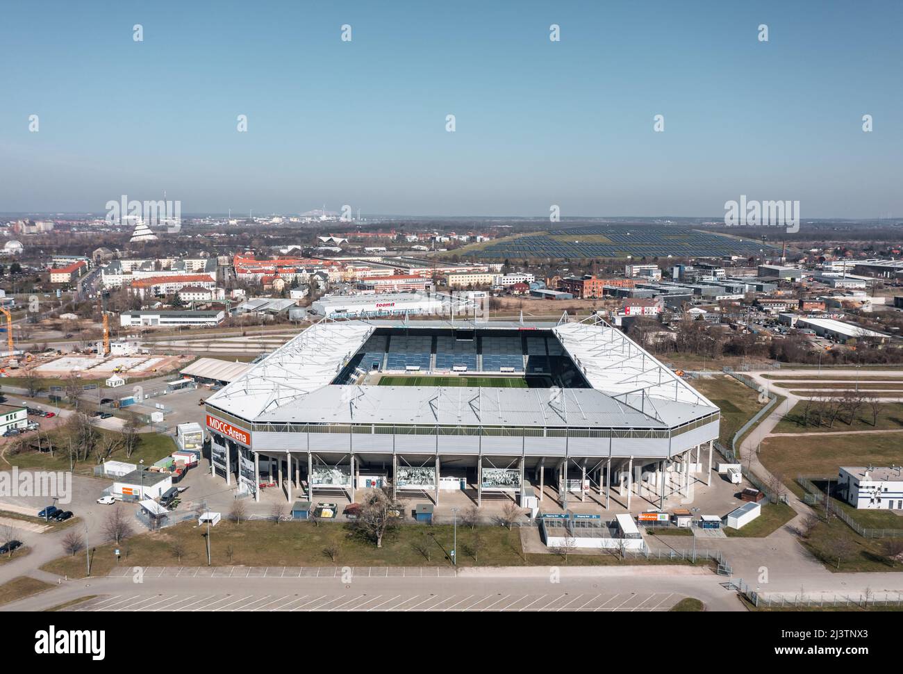 Magdeburg, Deutschland - März 2022: Luftaufnahme der MDCC-Arena ...
