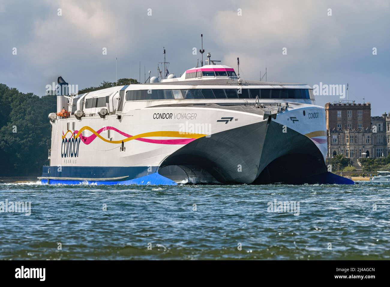 Catamaran ferry condor ferries -Fotos und -Bildmaterial in hoher Auflösung – Alamy