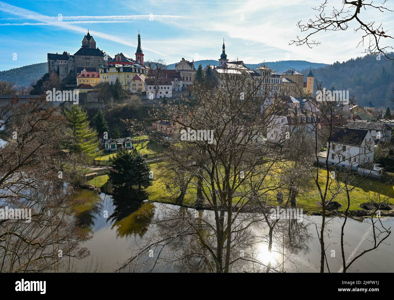 Burg loket -Fotos und -Bildmaterial in hoher Auflösung – Alamy