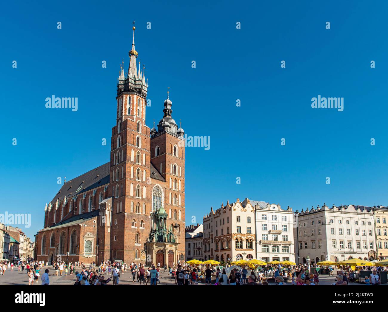 Krakauer kirche st mary market square -Fotos und -Bildmaterial in hoher Auflösung – Alamy
