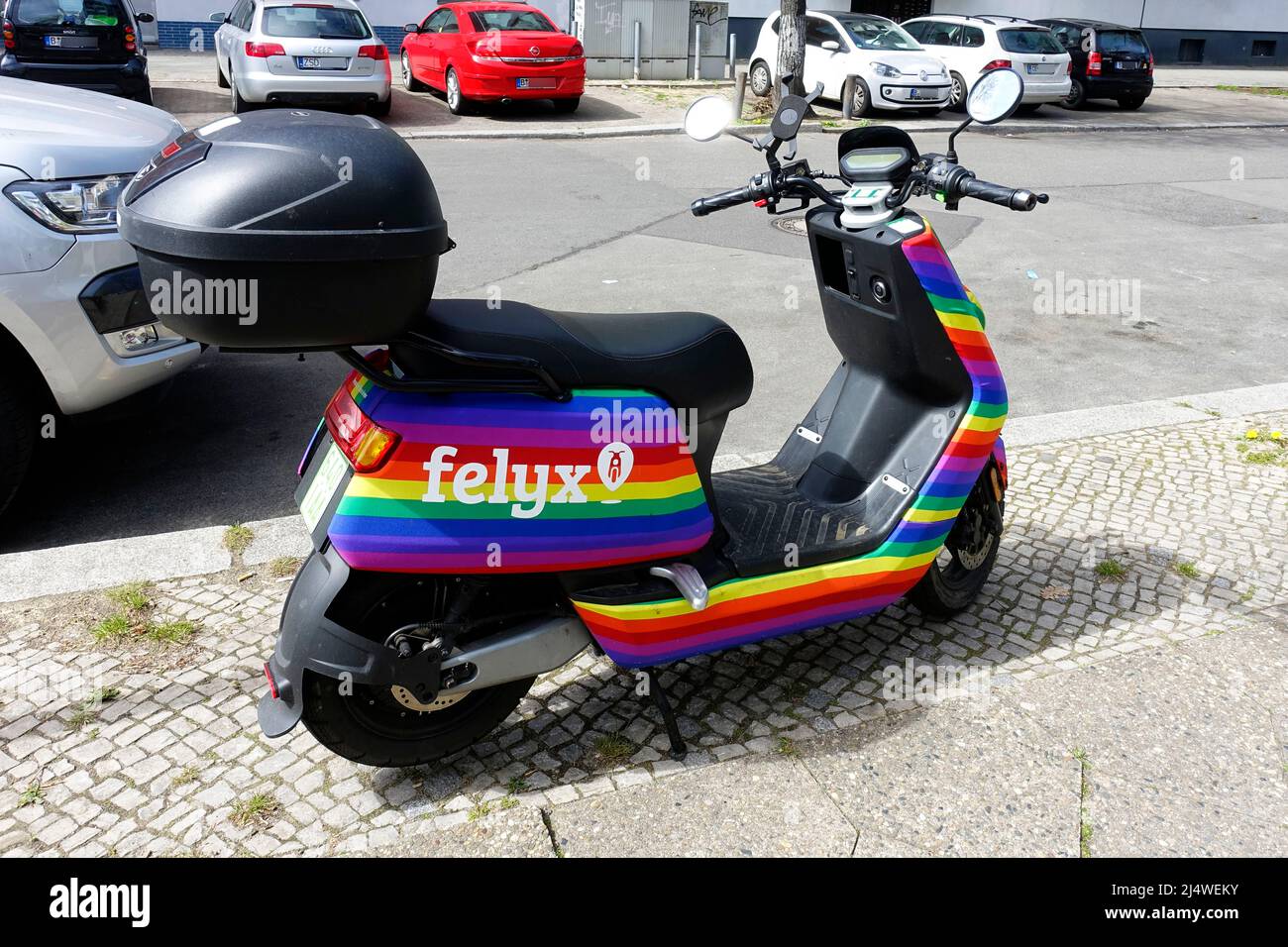 Felyx e scooter -Fotos und -Bildmaterial in hoher Auflösung – Alamy