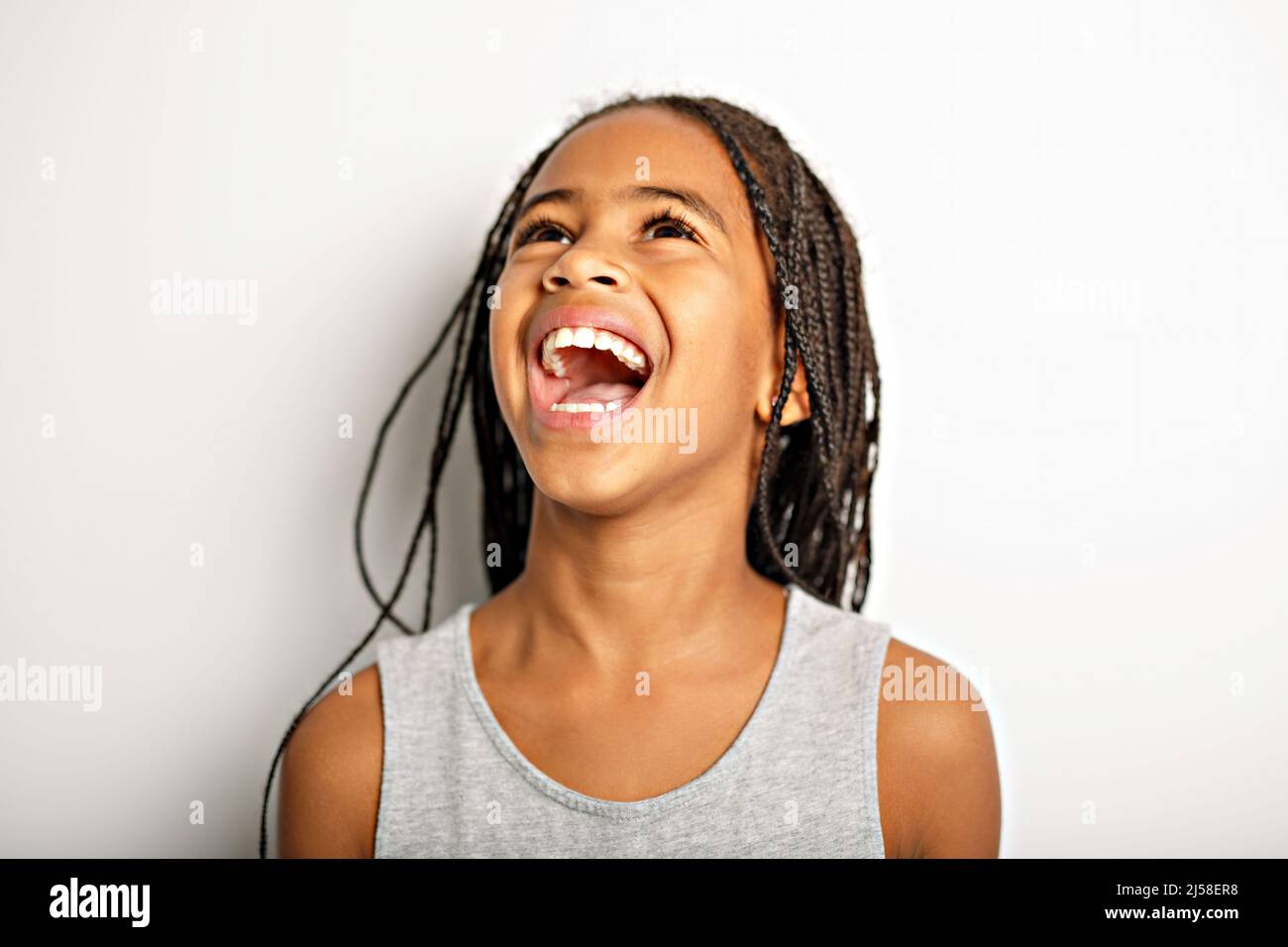 Kleines schwarzes mädchen -Fotos und -Bildmaterial in hoher Auflösung – Alamy