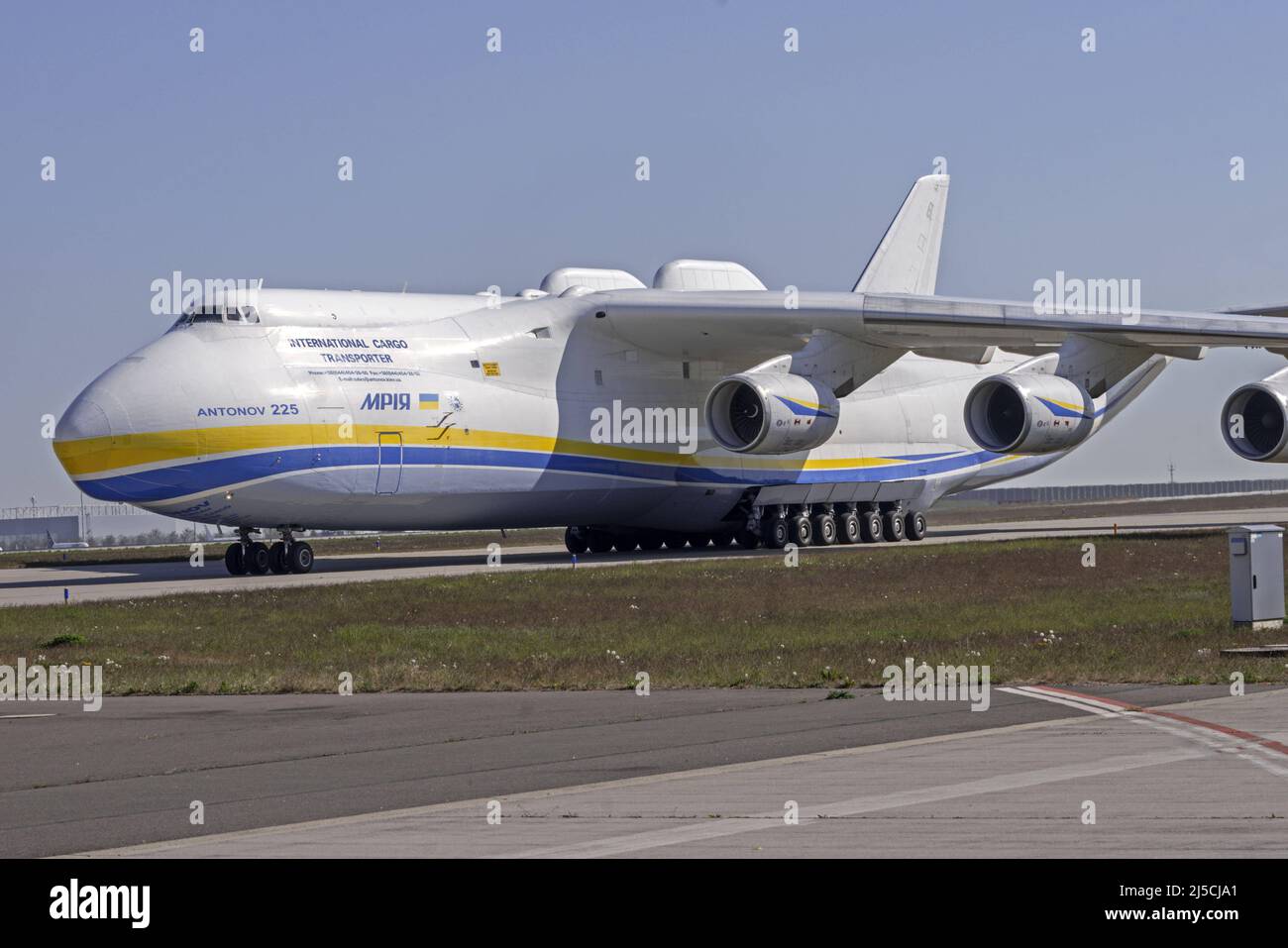 Antonov an 225 mrija -Fotos und -Bildmaterial in hoher Auflösung – Alamy