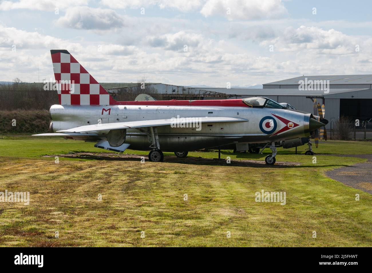 Solway Aviation Museum - English Electric Lightning F53 ZF583 ...