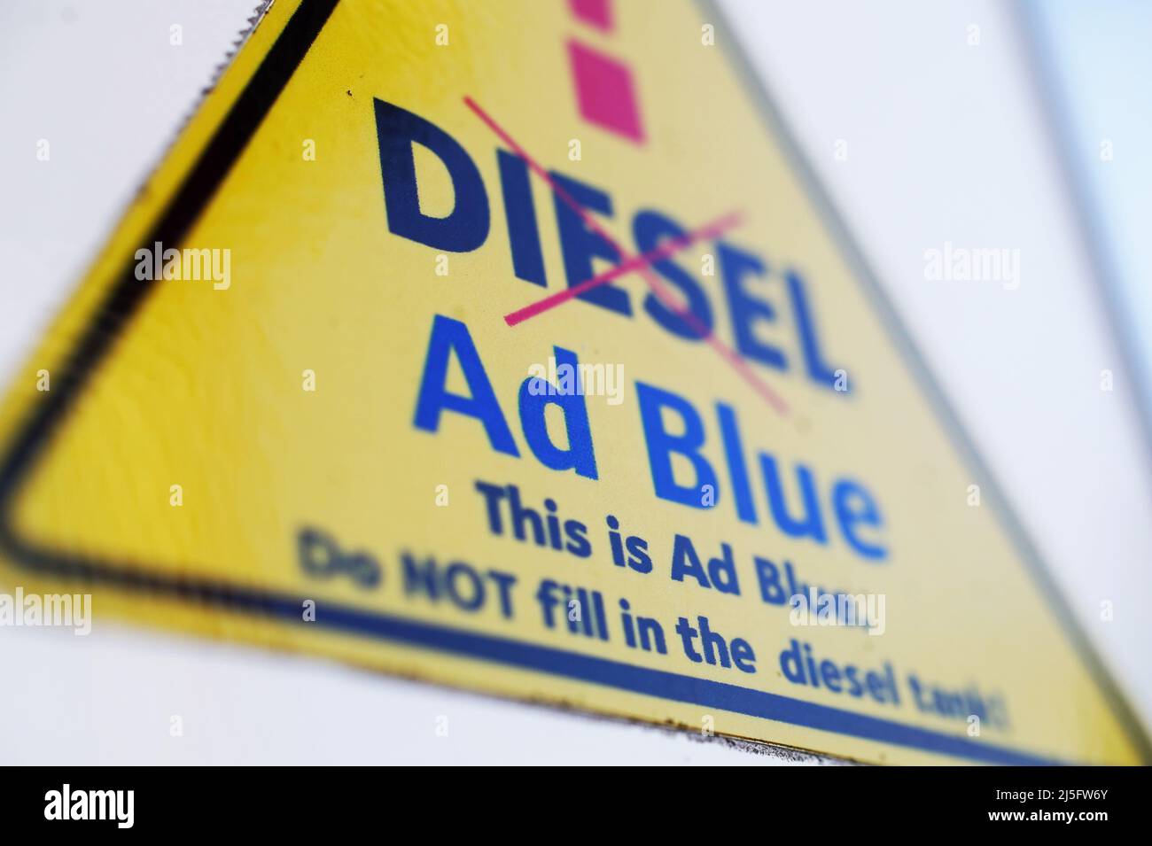 Adblue logo -Fotos und -Bildmaterial in hoher Auflösung – Alamy