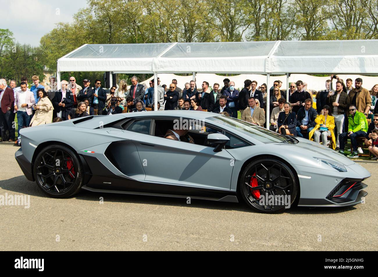 Lamborghini sportfahrrad -Fotos und -Bildmaterial in hoher Auflösung ...