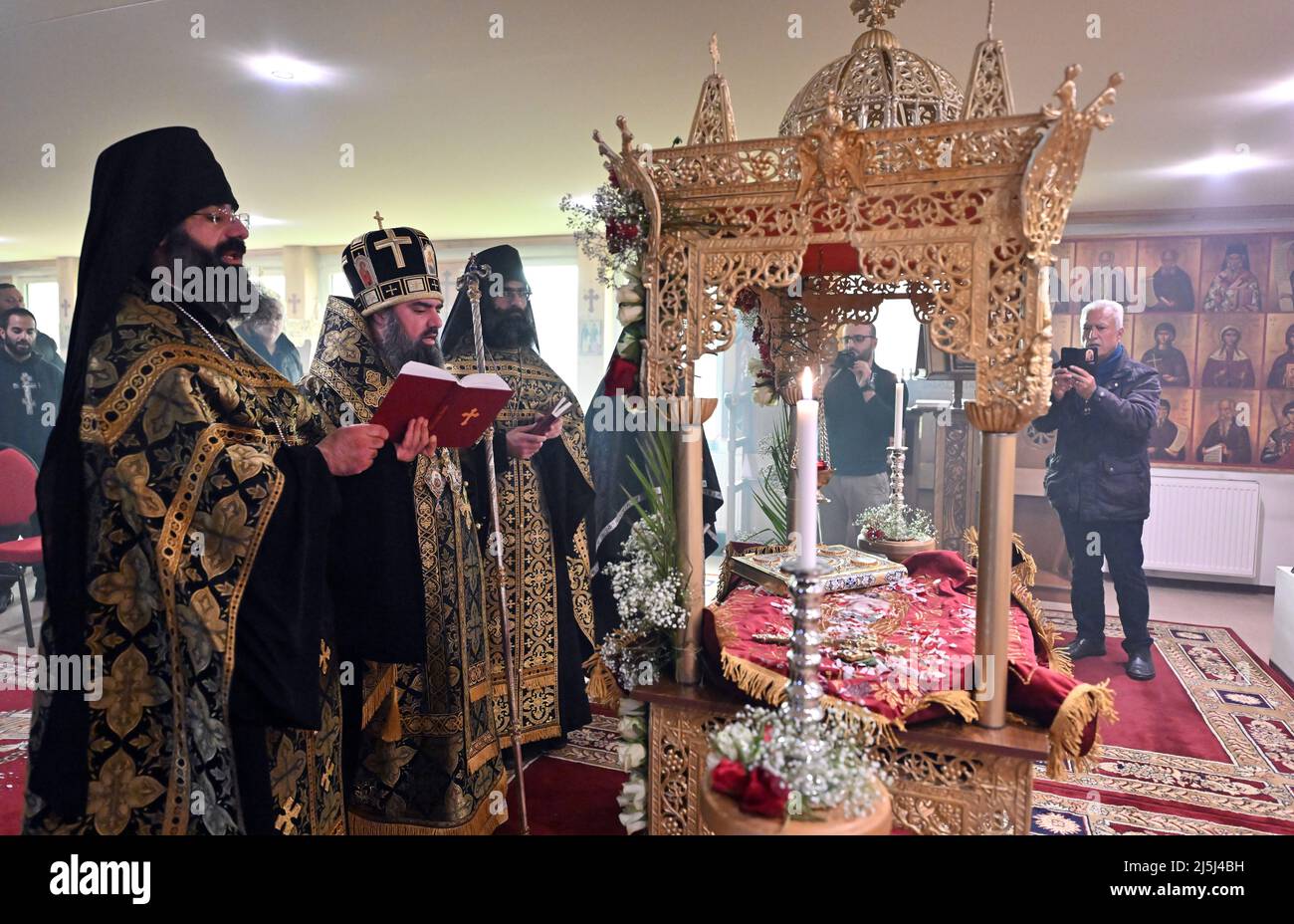 Georgenthal, Deutschland. 22. April 2022. Orthodoxe Christen feiern Ostern mit der ...
