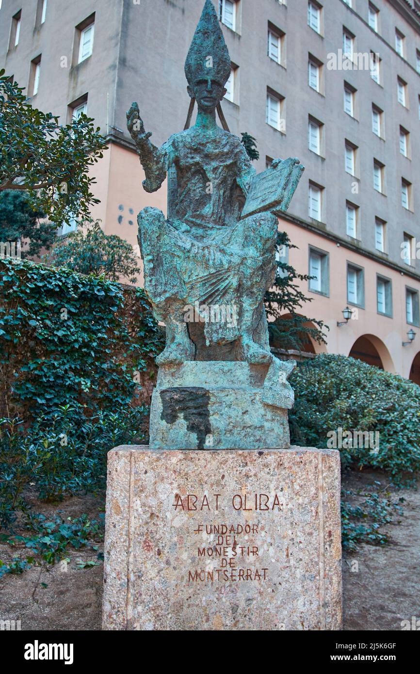 Statue von abat oliba -Fotos und -Bildmaterial in hoher Auflösung – Alamy