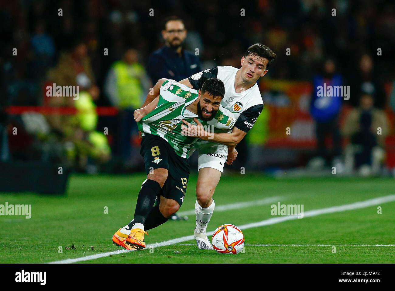 Echt betis hugo guillamon -Fotos und -Bildmaterial in hoher Auflösung ...