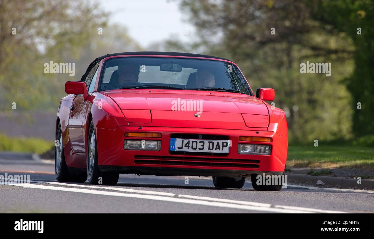 Porsche rot -Fotos und -Bildmaterial in hoher Auflösung – Alamy