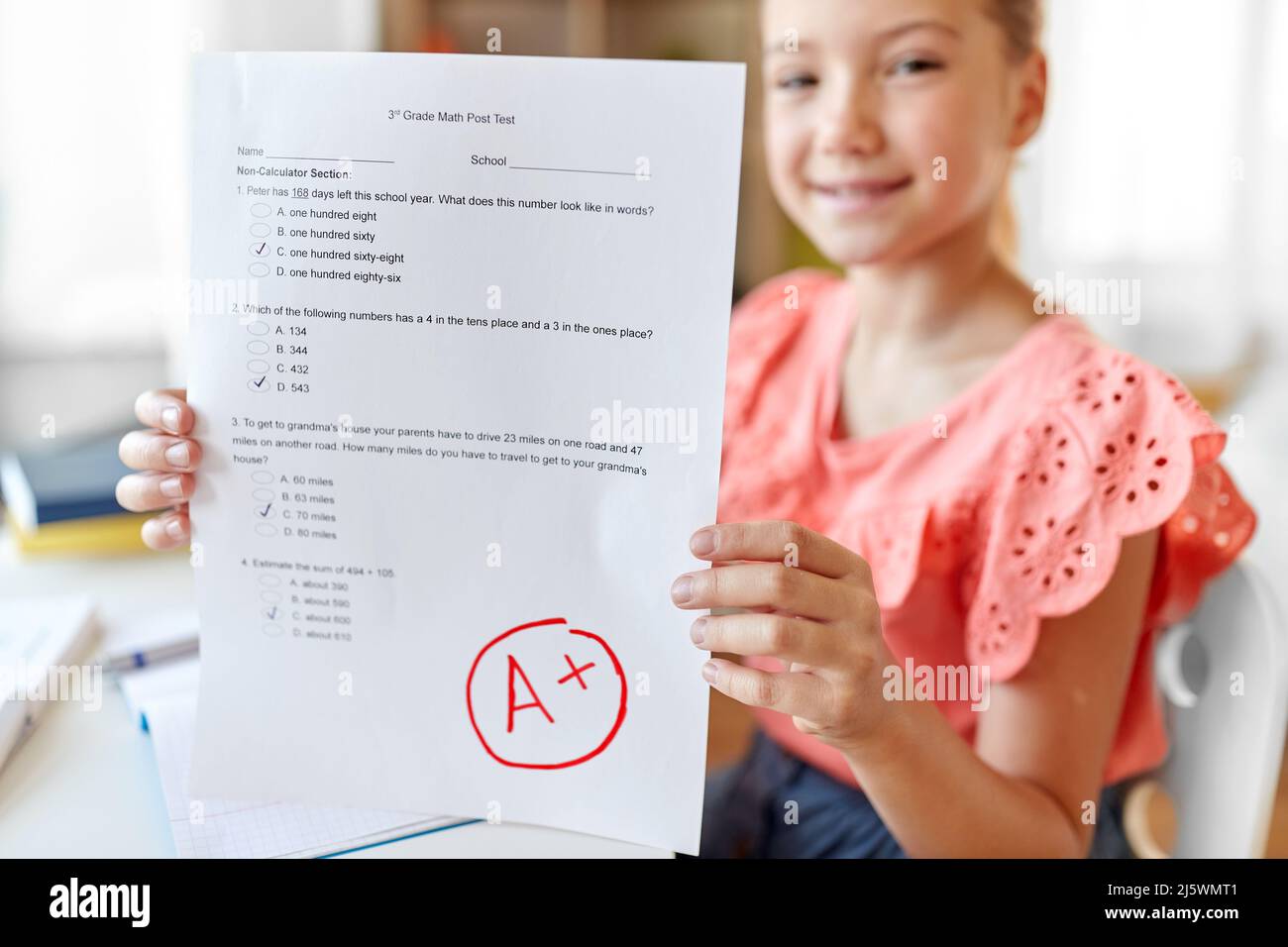 Gute schule -Fotos und -Bildmaterial in hoher Auflösung – Alamy