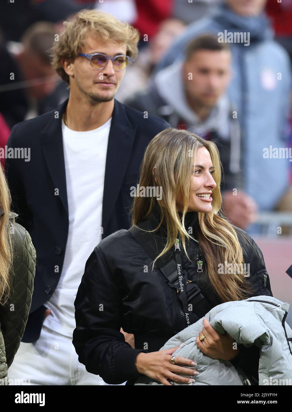 Mit Sophia Thomalla Fotos Und Bildmaterial In Hoher Auflösung Alamy