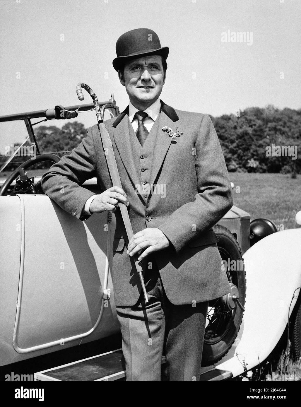 Patrick macnee -Fotos und -Bildmaterial in hoher Auflösung – Alamy