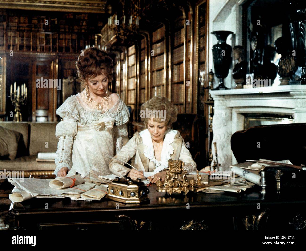 Lady caroline -Fotos und -Bildmaterial in hoher Auflösung – Alamy