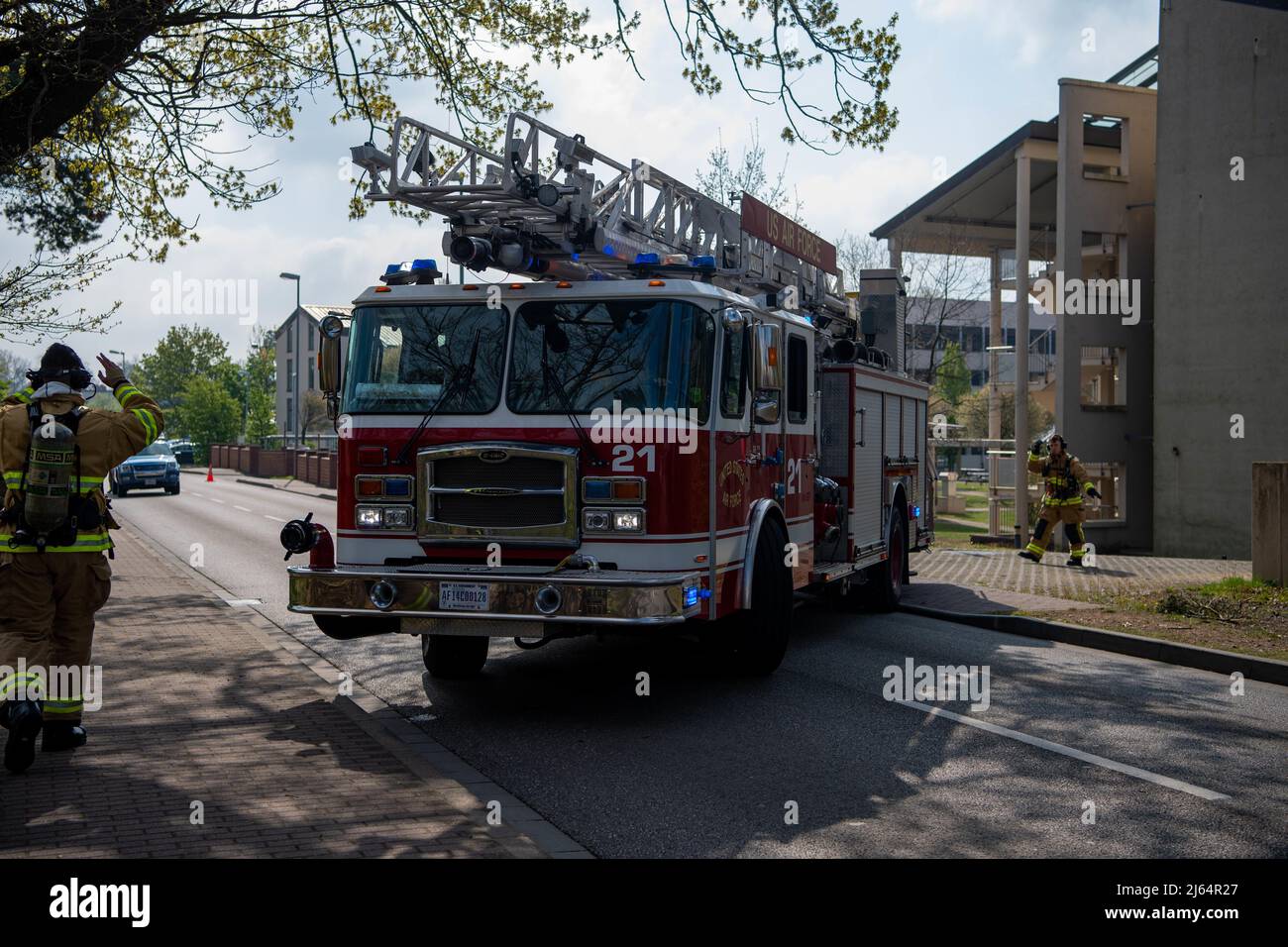 86th civil engineer squadron -Fotos und -Bildmaterial in hoher ...