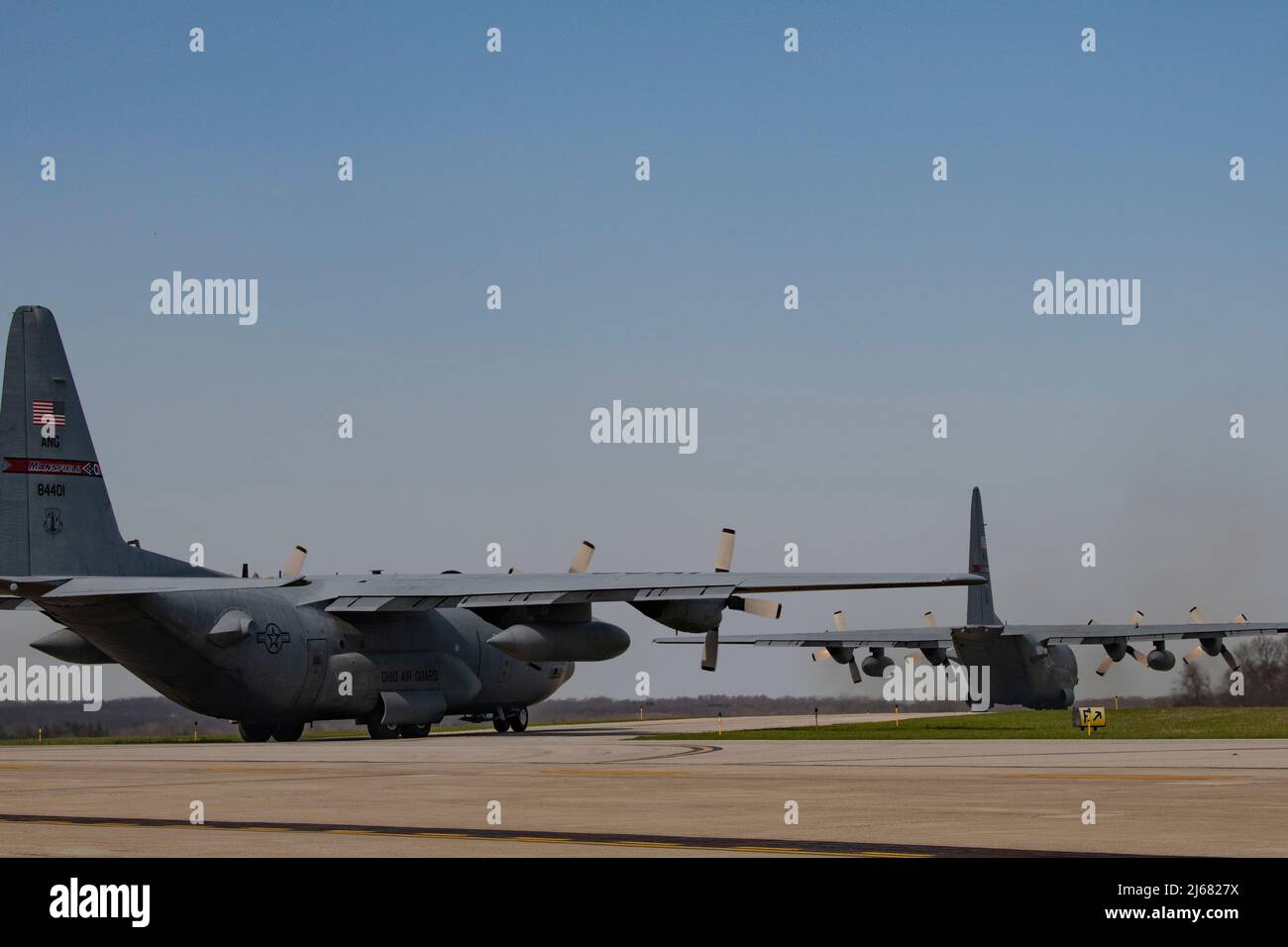 164. Airlift Squadron-Mitglieder führen den feierlichen letzten ...