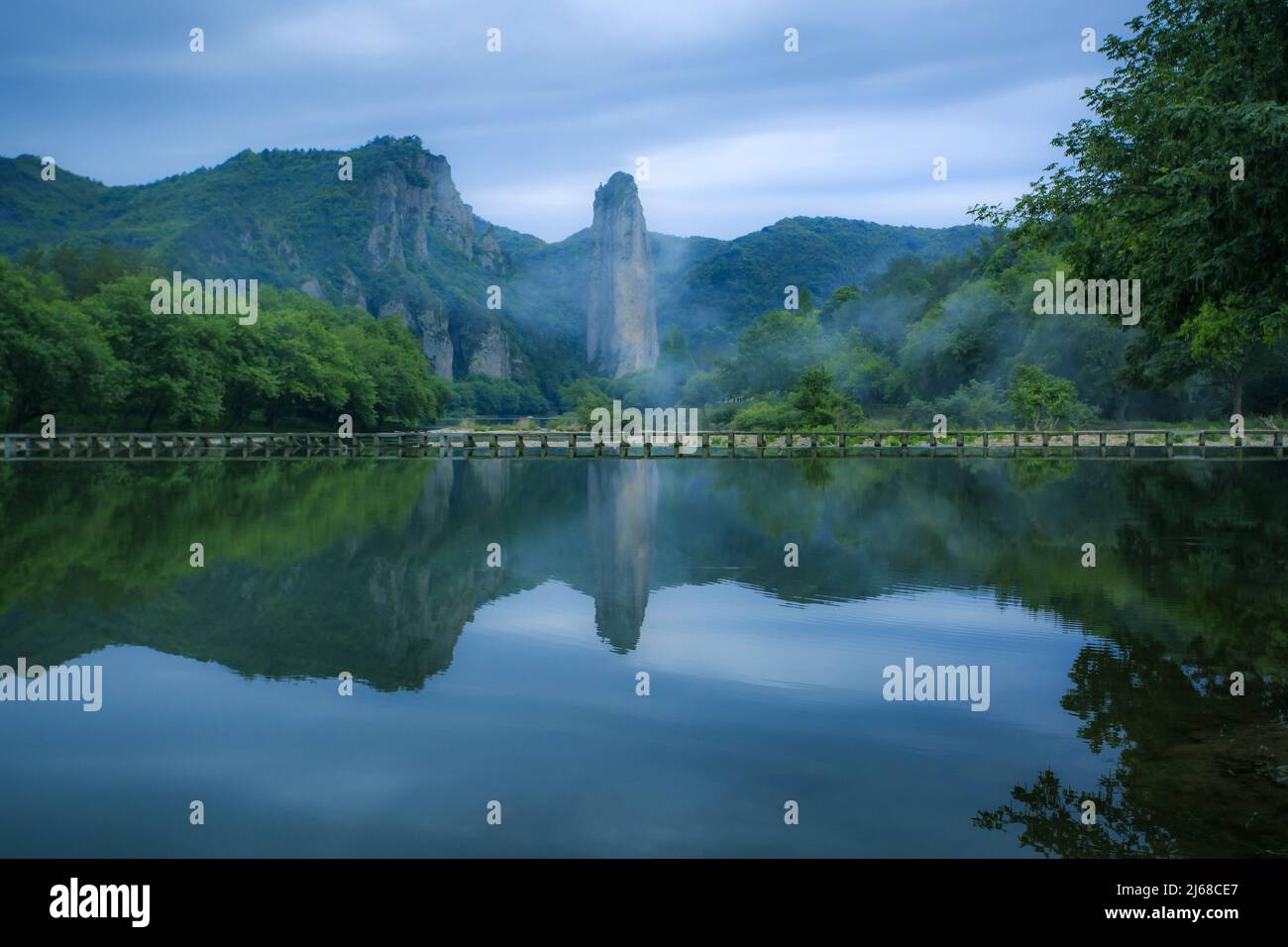 Jinyun mountain -Fotos und -Bildmaterial in hoher Auflösung – Alamy