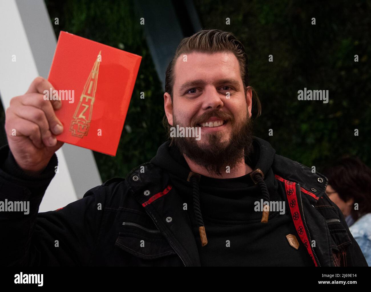 28. April 2022, Berlin: Wenn die weltweit gefeierte Band Rammstein ein ...