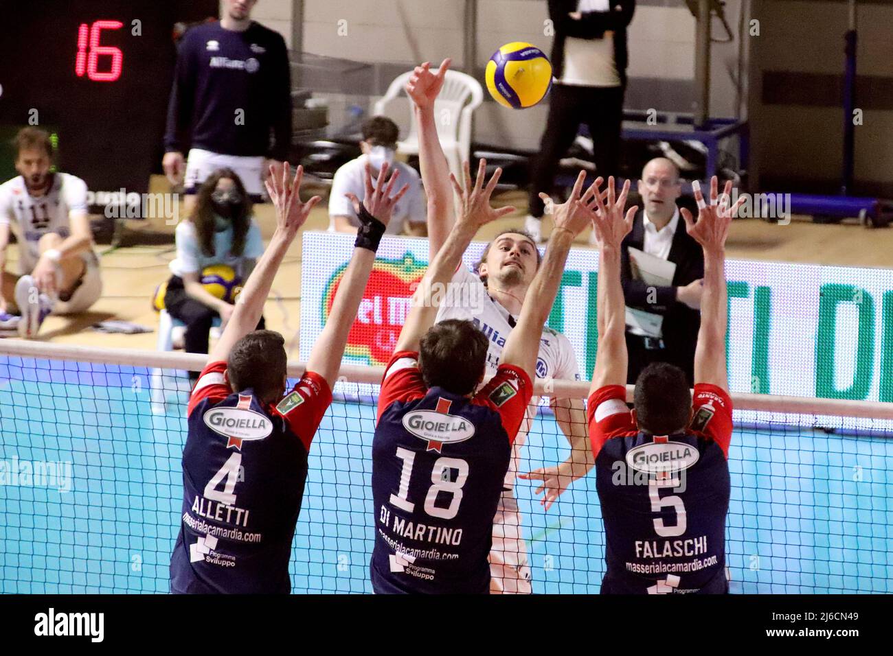 Jean patry volleyball -Fotos und -Bildmaterial in hoher Auflösung – Alamy