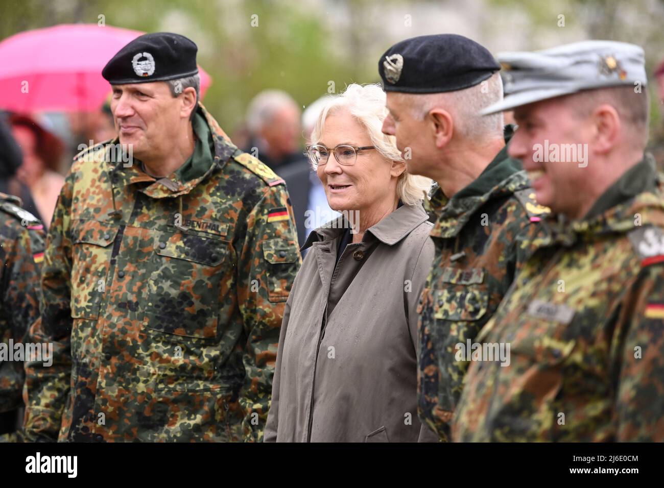 30. April 2022, Bayern, München: Stellvertretender Generalinspekteur der Bundeswehr Markus ...